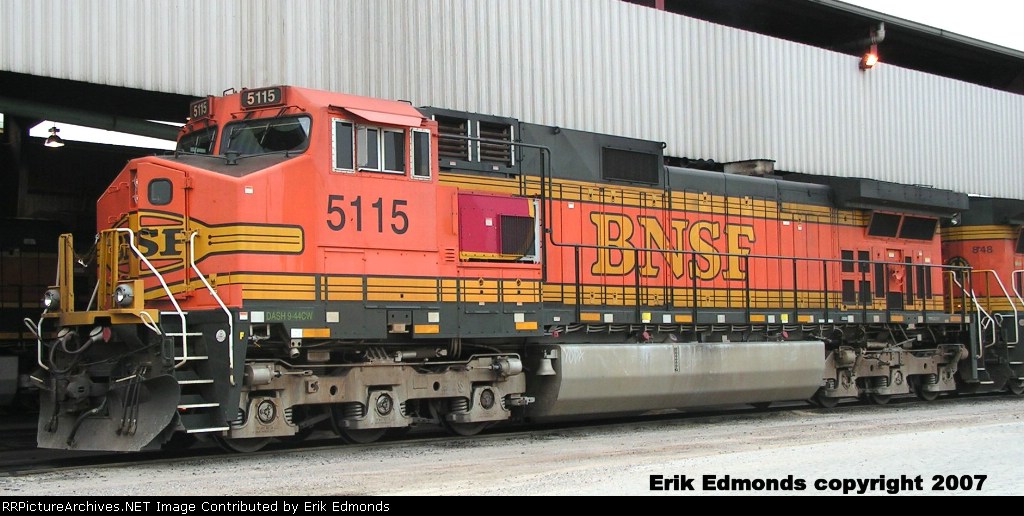BNSF 5115